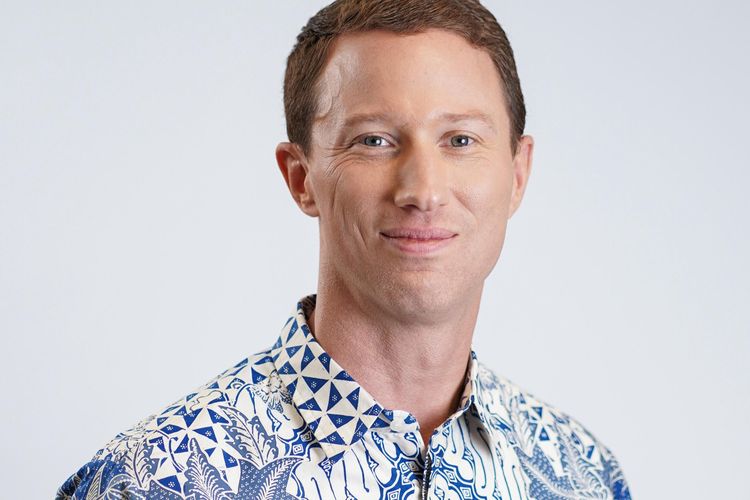 Gantikan Carole Gall, Wade Floyd Resmi Jadi Presiden ExxonMobil ...