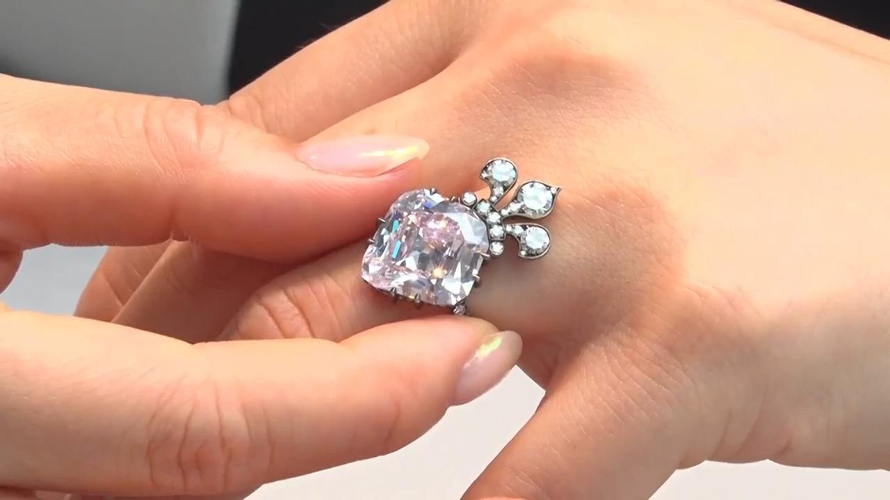 Pink diamond ring that once belonged to daughter of Marie Antoinette up for auction