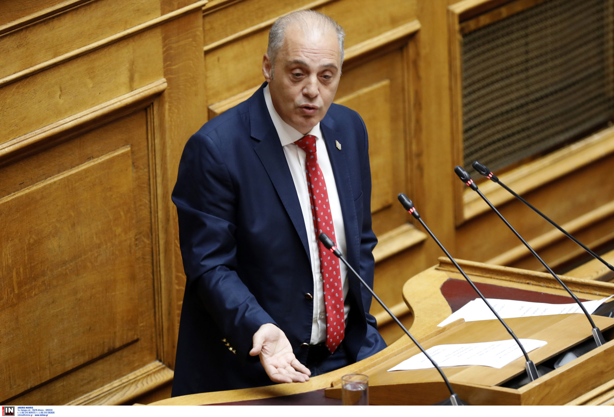 Βουλή- Βελόπουλος: Πού χάθηκε το βέτο; Αφήνουμε την Τουρκία να αρπάζει ...