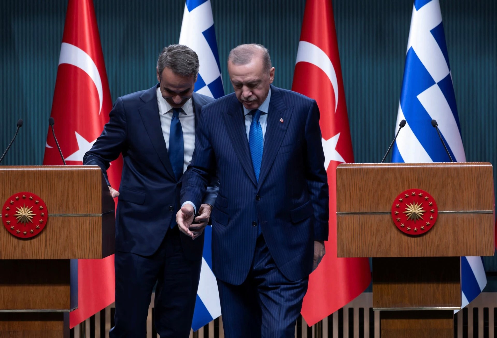 Φαραντούρης: «Πανηγυρική η συμμετοχή Τουρκίας σε Άμυνα ΕΕ ...