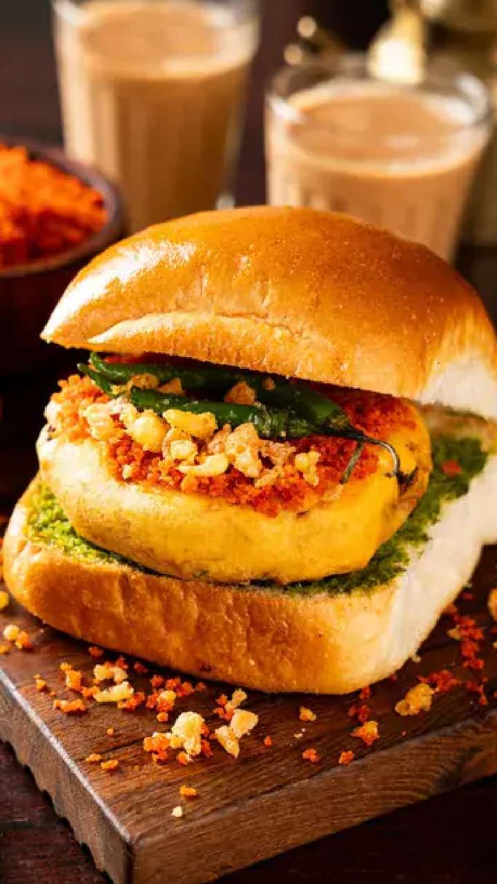 Mumbai Street Style Vada Pav Recipe To Pair With Chai