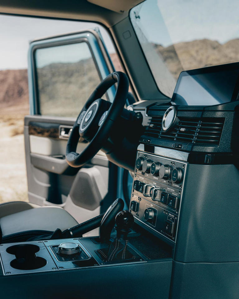 Screened Out: It’s Time for a Digital Detox in Cars