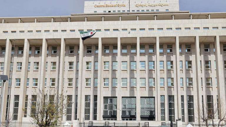 European Union lifts economic sanctions on Syria