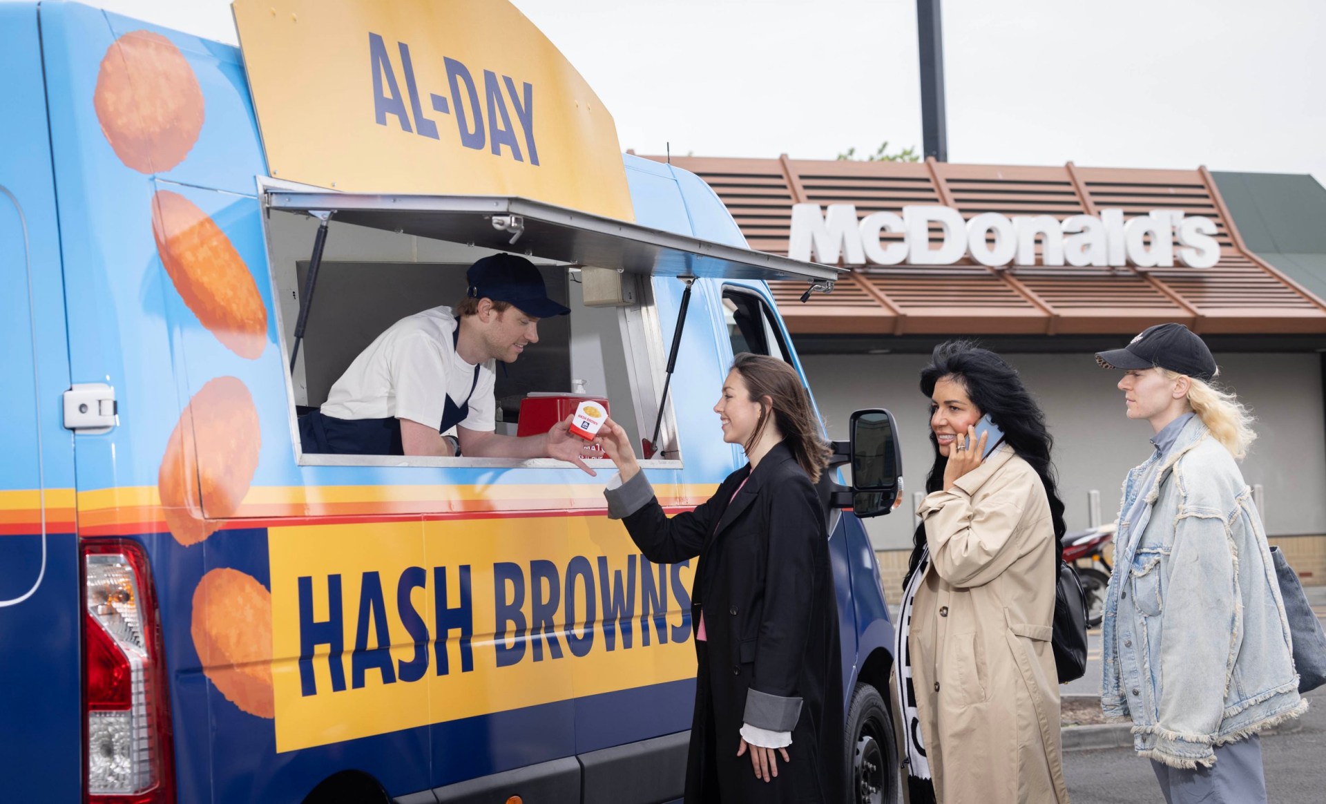Aldi shoppers going wild for free breakfast treat that 'outdoes McDonald's'