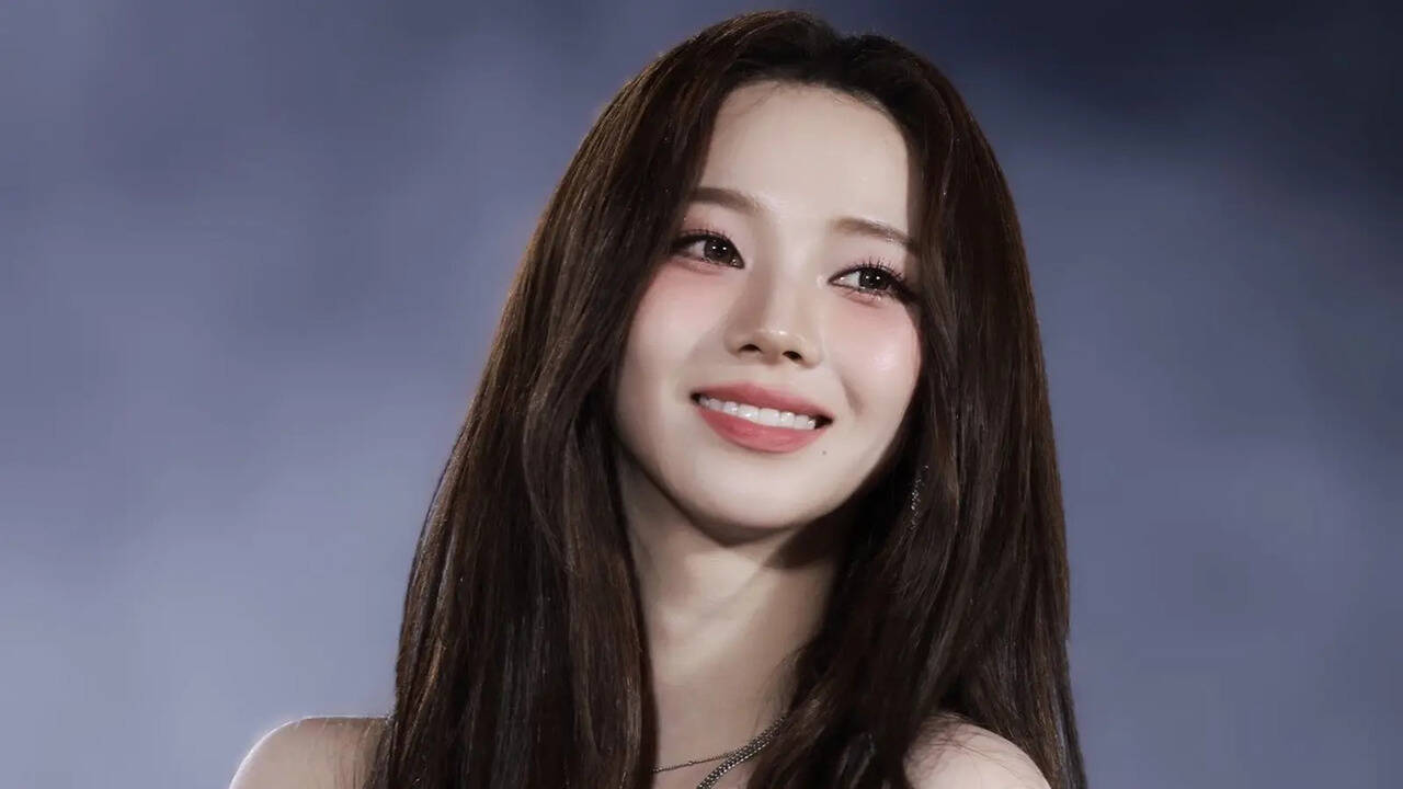 aespa's Karina, SM Entertainment Apologise For Now-Deleted 'Political ...