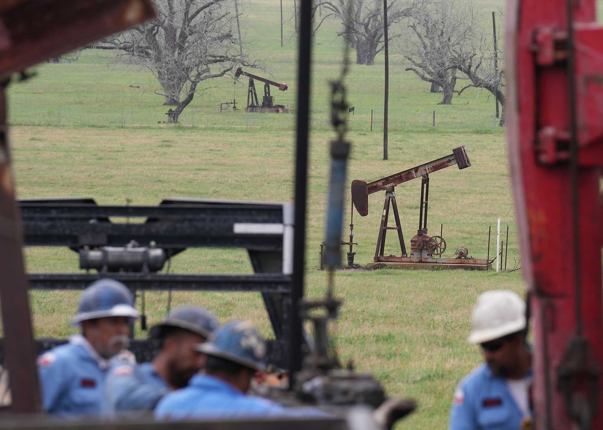 A bill aims to solve the growing 'orphan' oil well problem. Here's how