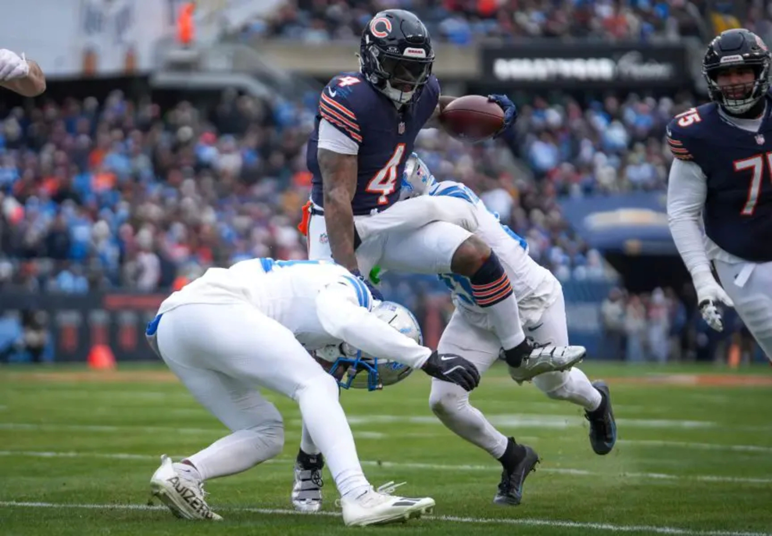 2 Chicago Bears running backs gaining major fantasy football buzz amid OTAs