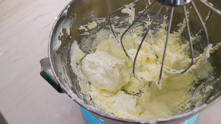 Whip this bacon cheddar ranch dip up when you're looking for an easy ...