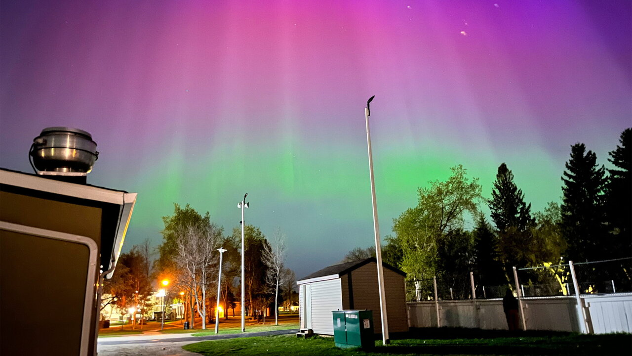 Experts explain science behind the surge in northern lights