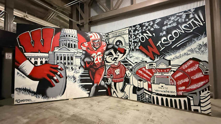 Local artist paints spectacular mural Wisconsin Badgers use for ...