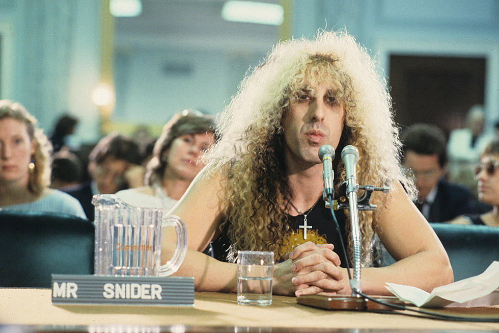 33 Nostalgic Photos From 1985