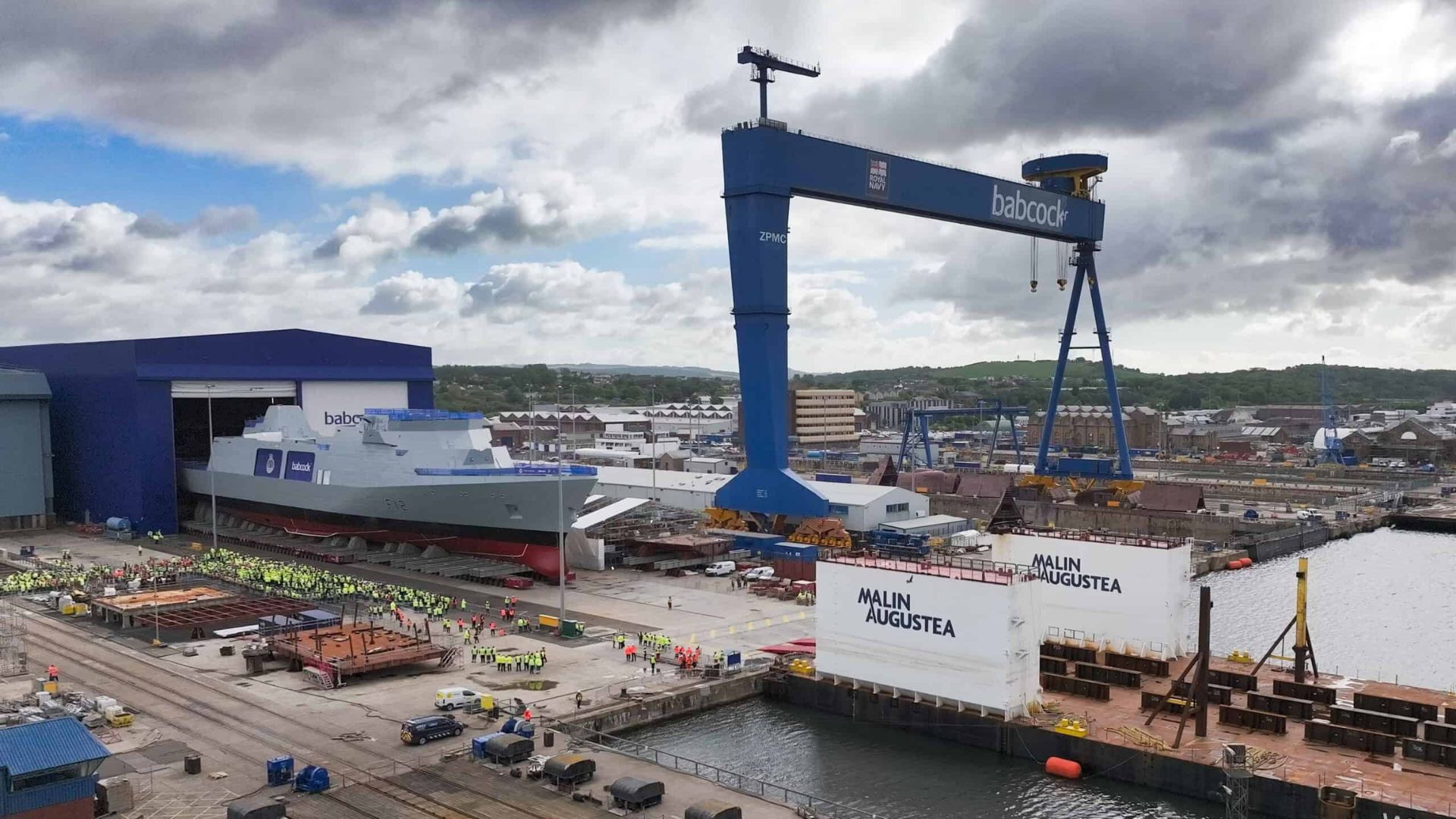 UK: Royal Navy launches giant 5,700-ton warship with 30+ attack ...