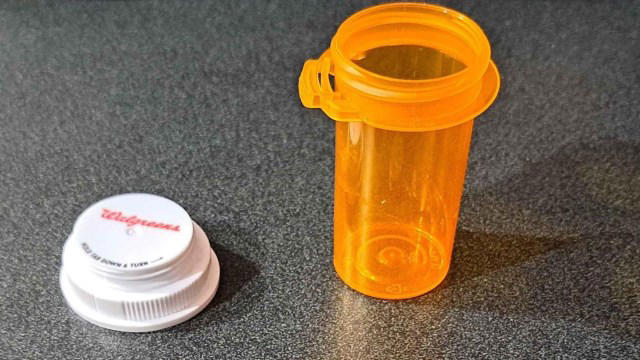 Walgreens customer makes astonishing discovery after opening pill ...
