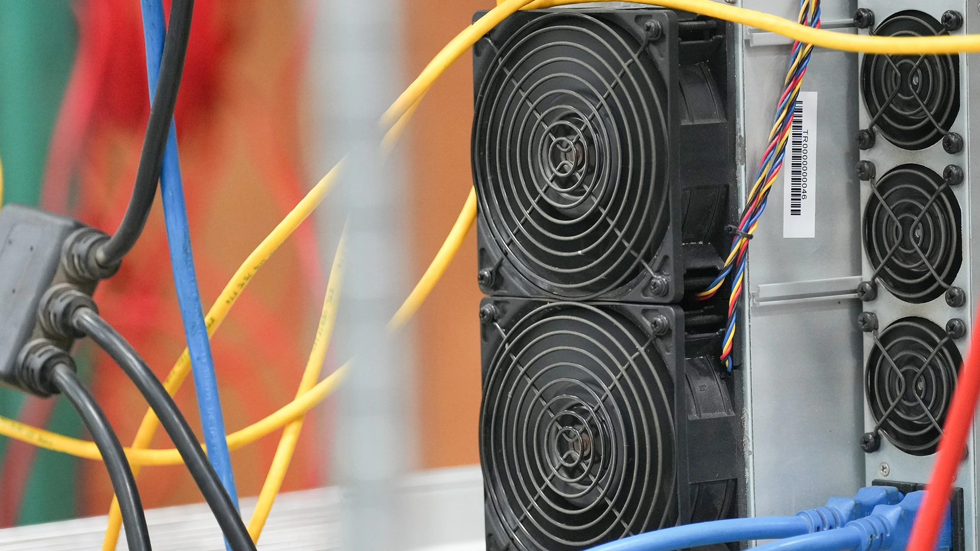 Bitcoin Mining Giant Bitmain Unveils Its Most Efficient Miner Yet, the ...