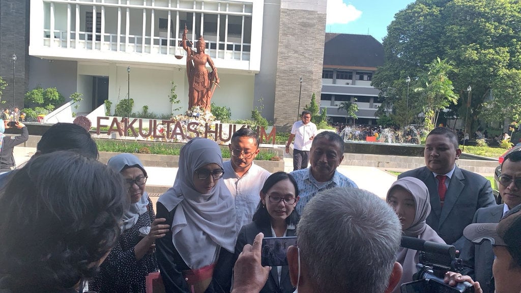 Polisi Sebut Plat Mobil BMW yang Tabrak Mahasiswa UGM Diganti