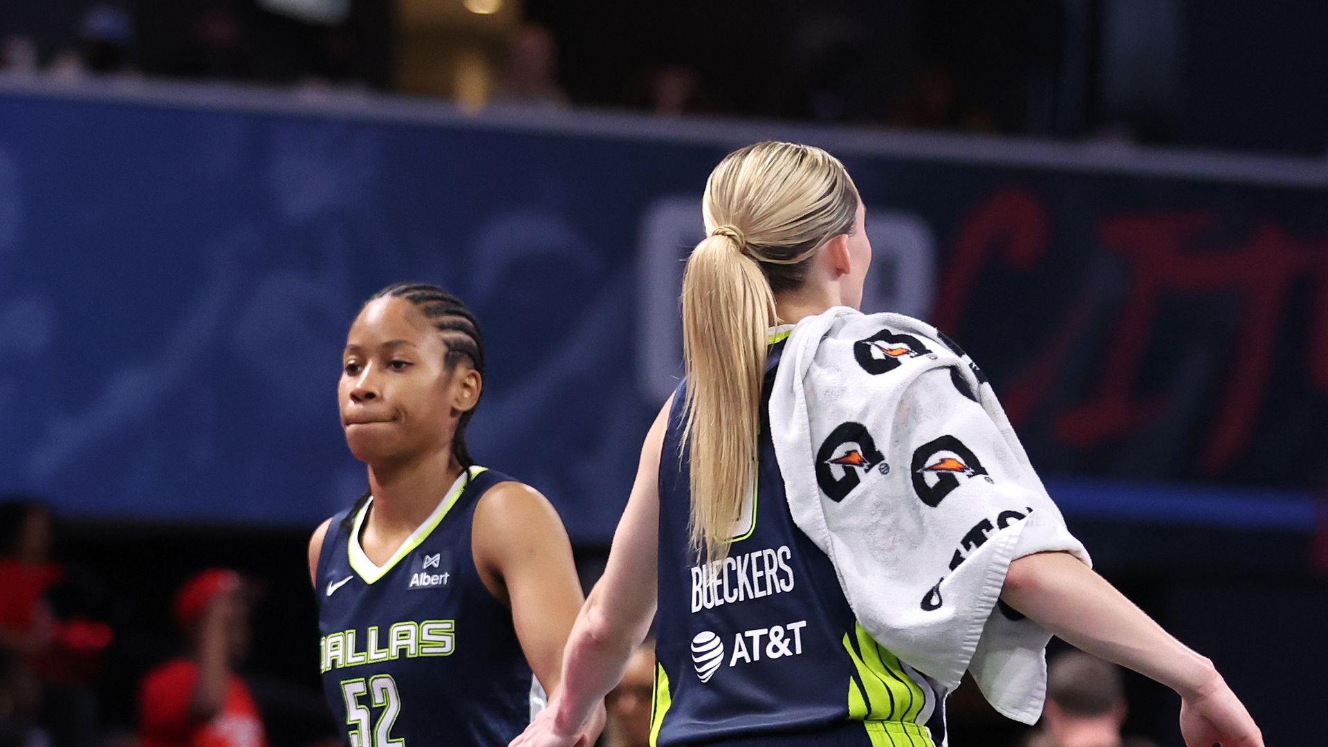 Dallas Wings guard suffers knee injury as WNBA injuries continue to mount