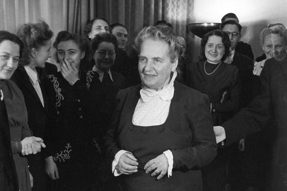 Müttergenesungswerk: Elly Heuss-Knapp: Die Frau, die die Mütter auf Kur ...
