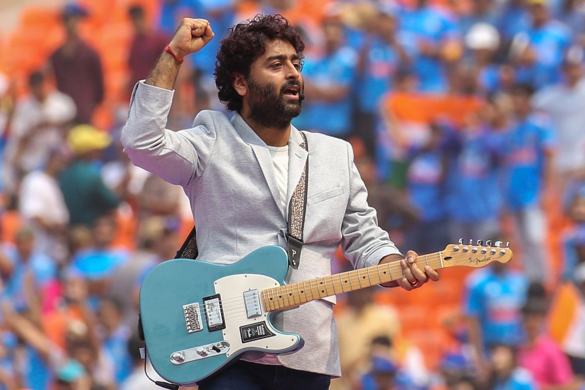 Top singer Arijit Singh quits Bollywood but 'won't stop making music'