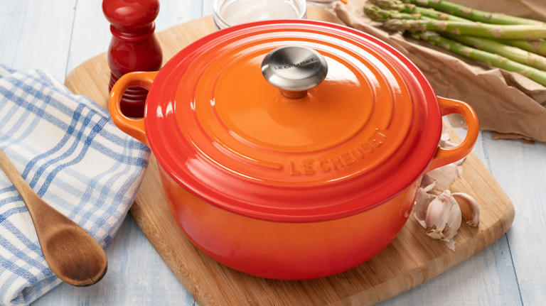 The Practical Reason A Dutch Oven Is Superior For Deep-Frying Food