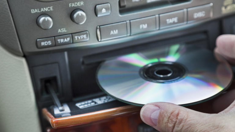 11 Classic Car Features That We Miss In Modern Vehicles