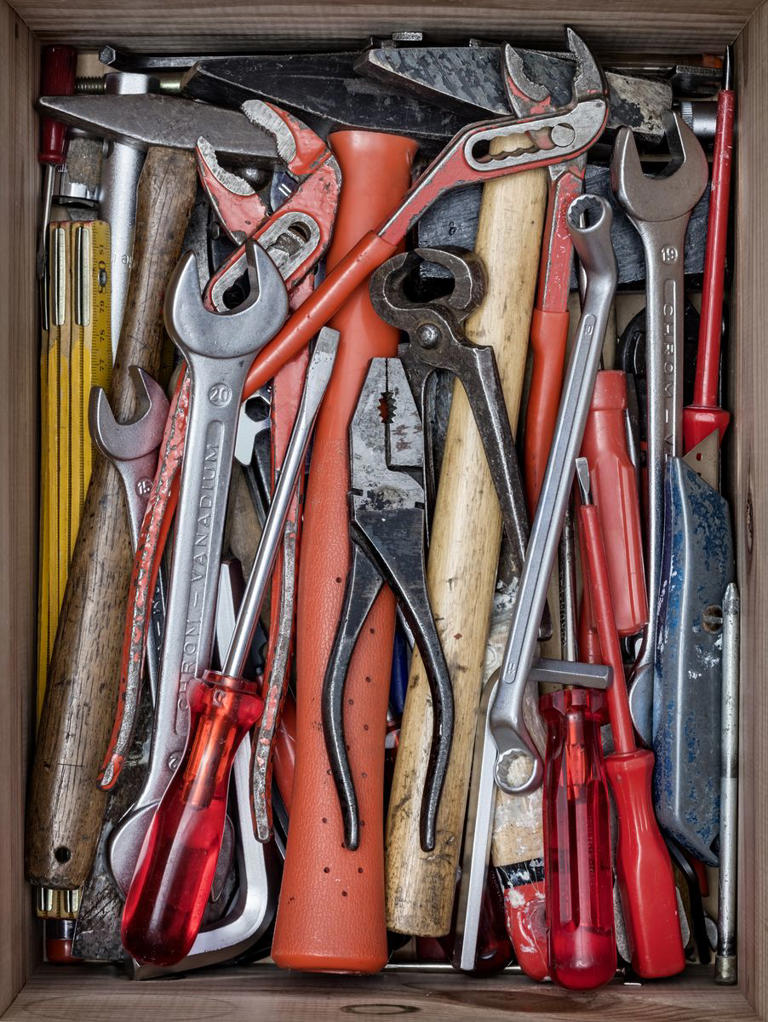 12 essential things you should never throw away, according to pro ...