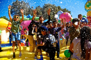 Foam, confetti and world’s largest bounce house: Big Bounce America is ...