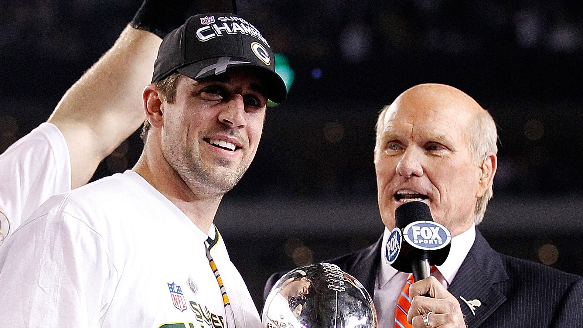 Why Terry Bradshaw Says Aaron Rodgers Can Go "Chew on Bark"