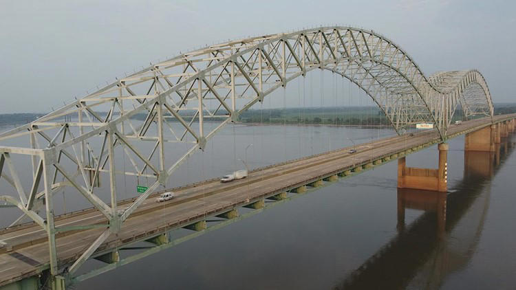 Lane closures to take place on I-40 bridge for routine inspections