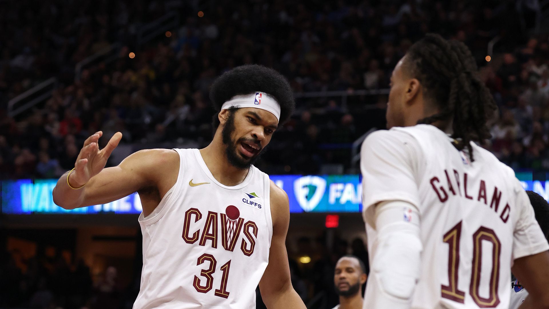 Report: Cavs do not consider two of their stars “untouchable”