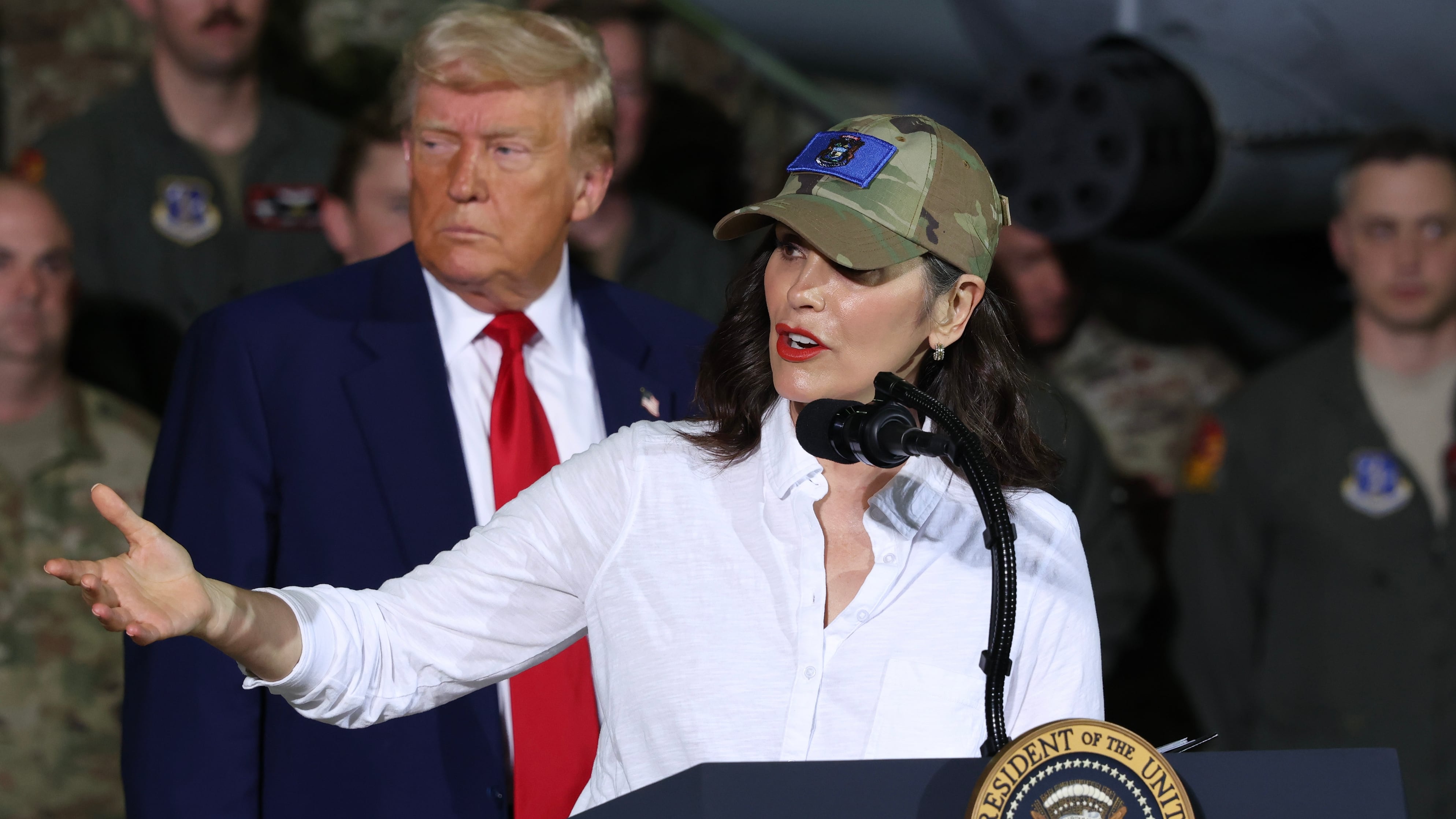 Whitmer Gets ‘Trump Bump’ for Cozying Up to President