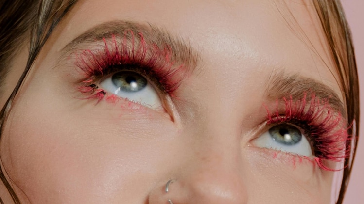 Coloured lashes are the new eyeliner—here's why everyone's obsessed