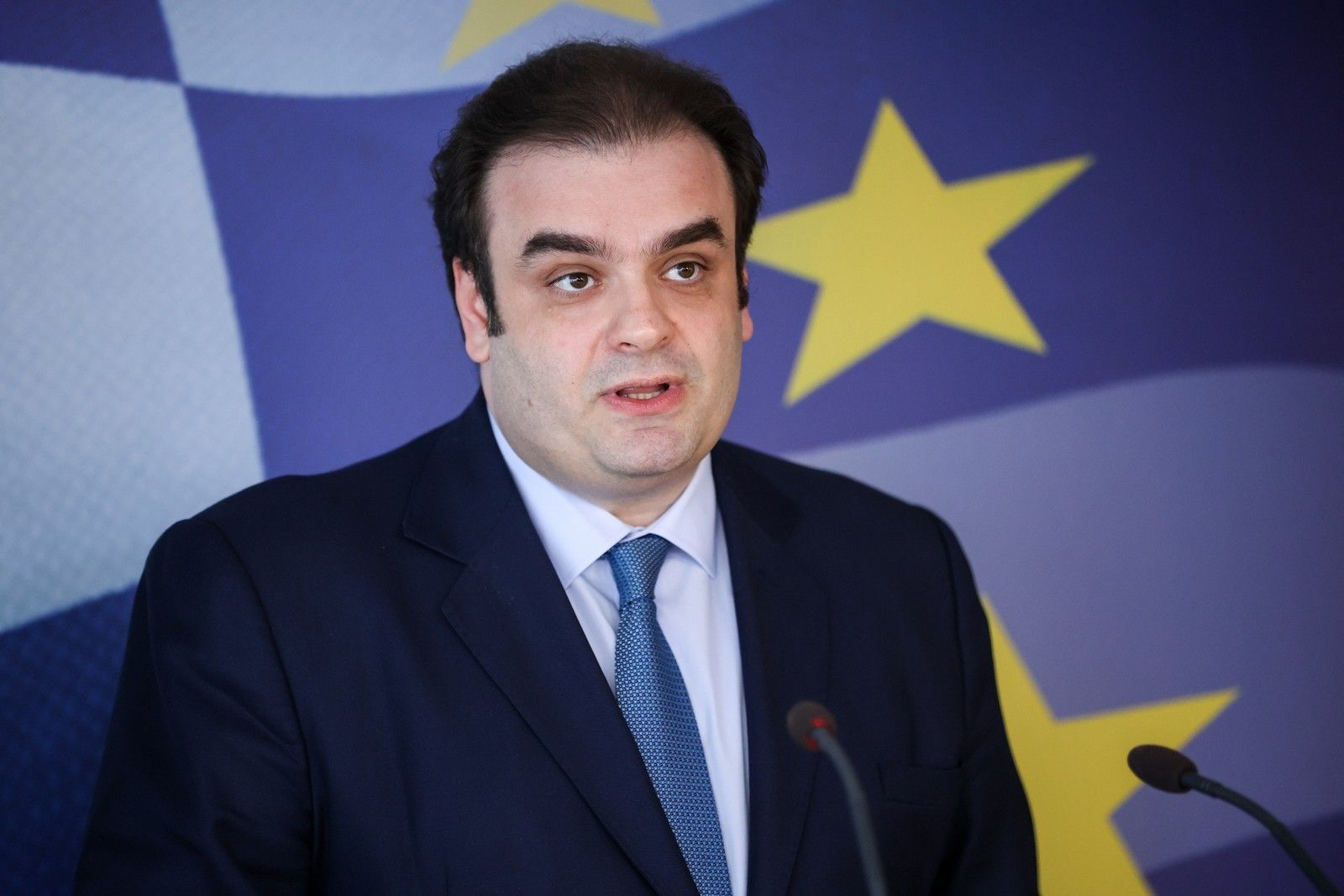 Πιερρακάκης: Μηδενίζονται οι χρεώσεις για συναλλαγές στα ΑΤΜ