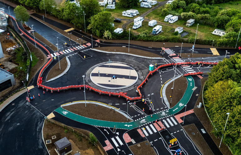 Dutch-style roundabout to keep cyclists safer has three-minute video to ...