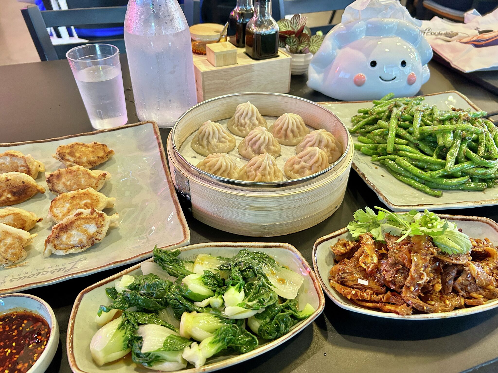 Michelin-recognized dumpling spot brings 'charm' to first Texas location
