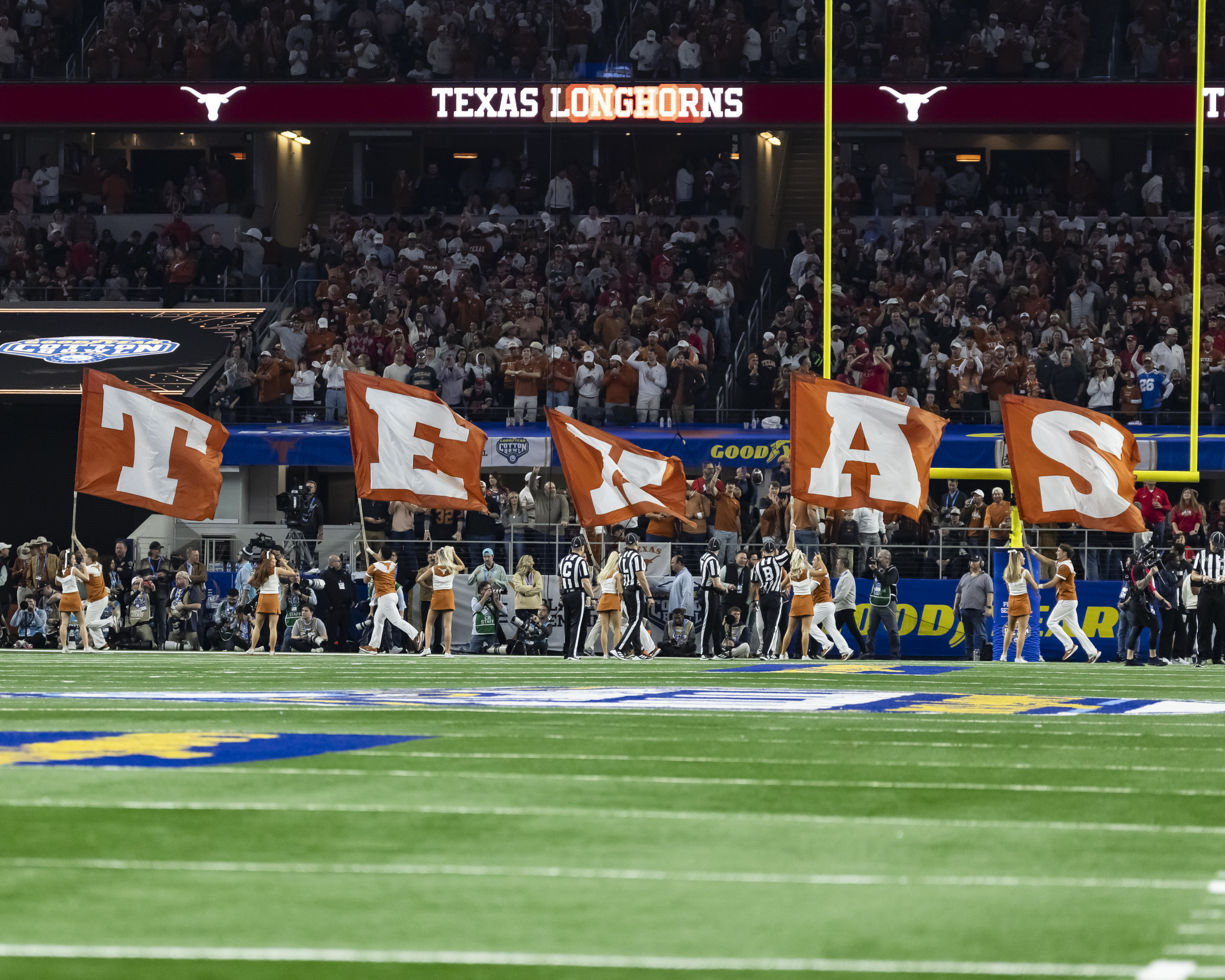 Texas colleges could soon pay athletes for first time