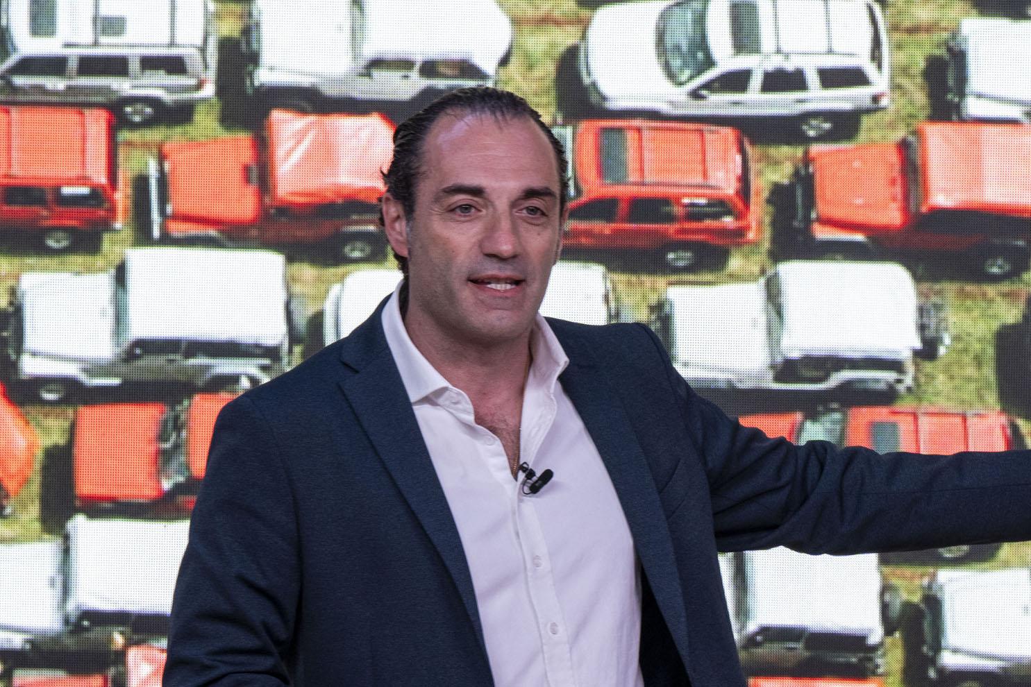 Stellantis names US and quality boss as its new CEO