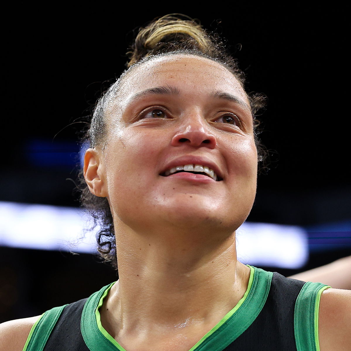 Kayla McBride Leads Lynx’s Traditional Post-game Routine as Fans ...
