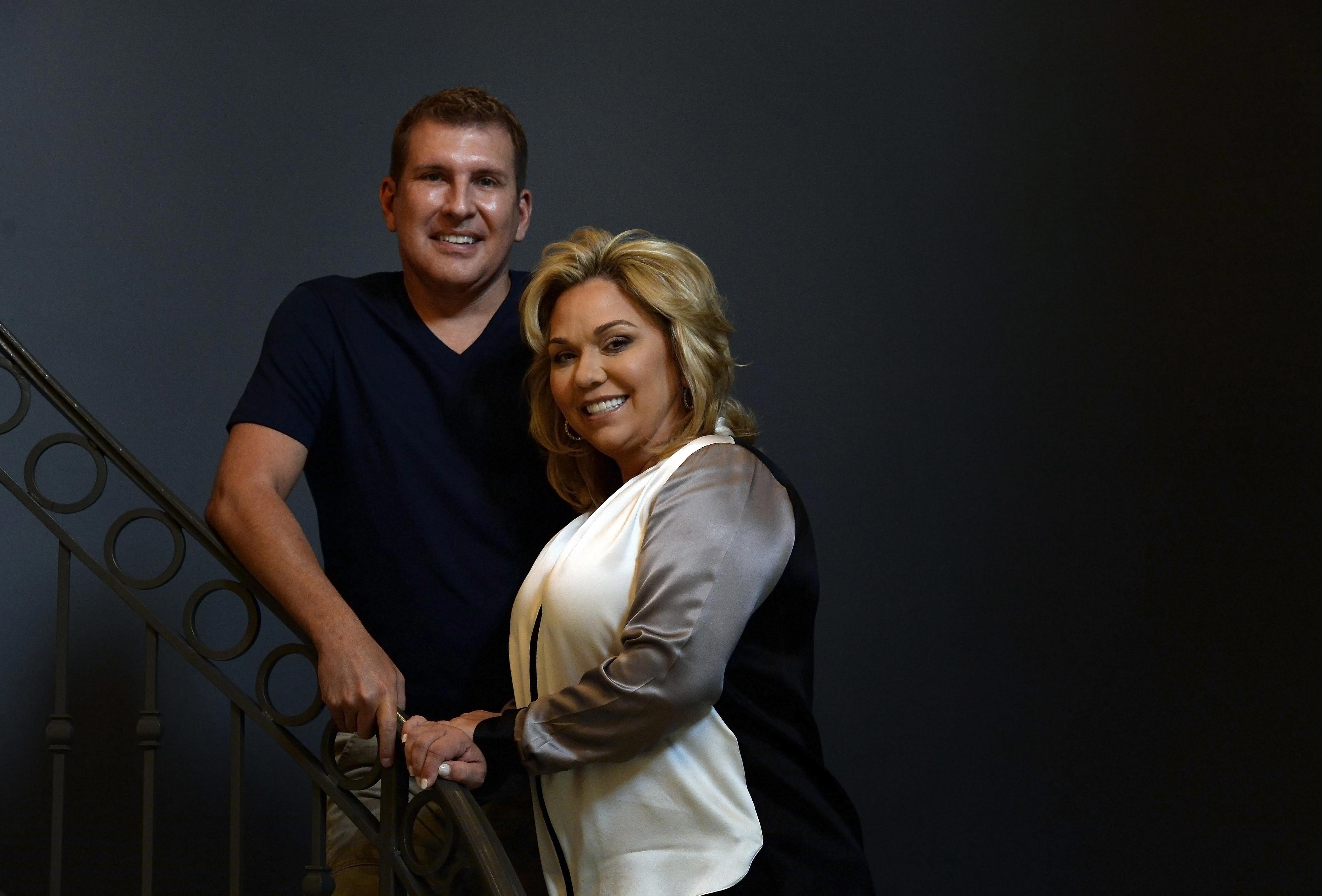 Todd Chrisley and Julie Chrisley released from prison after Trump signs ...