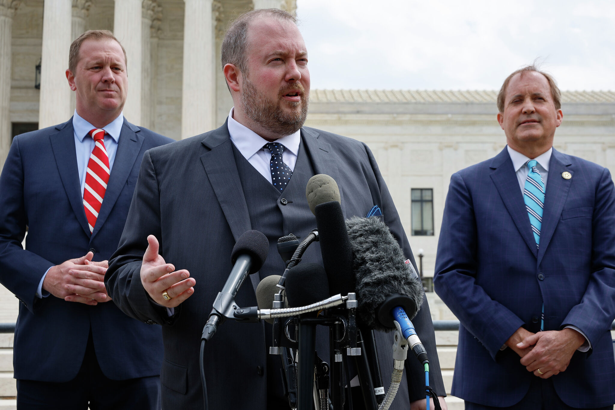 Shocking lawsuit hits ex-Paxton officials over alleged sexual ...