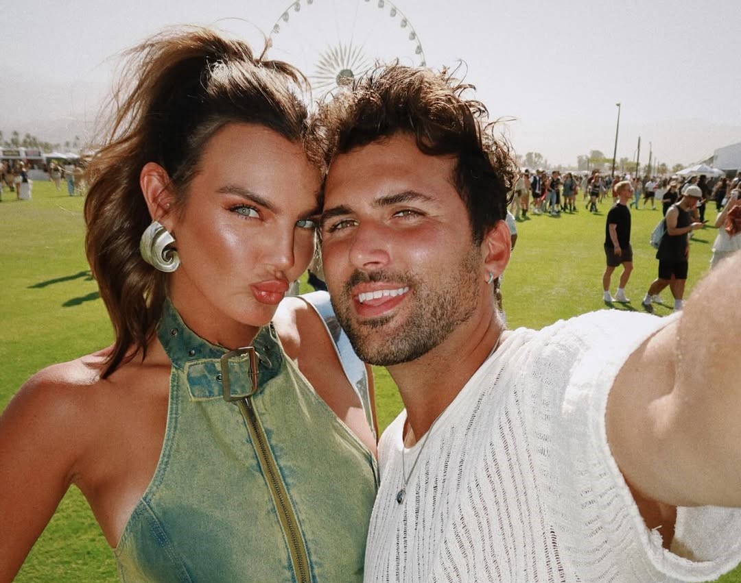 They Built a $26M App in a Tiny Apartment