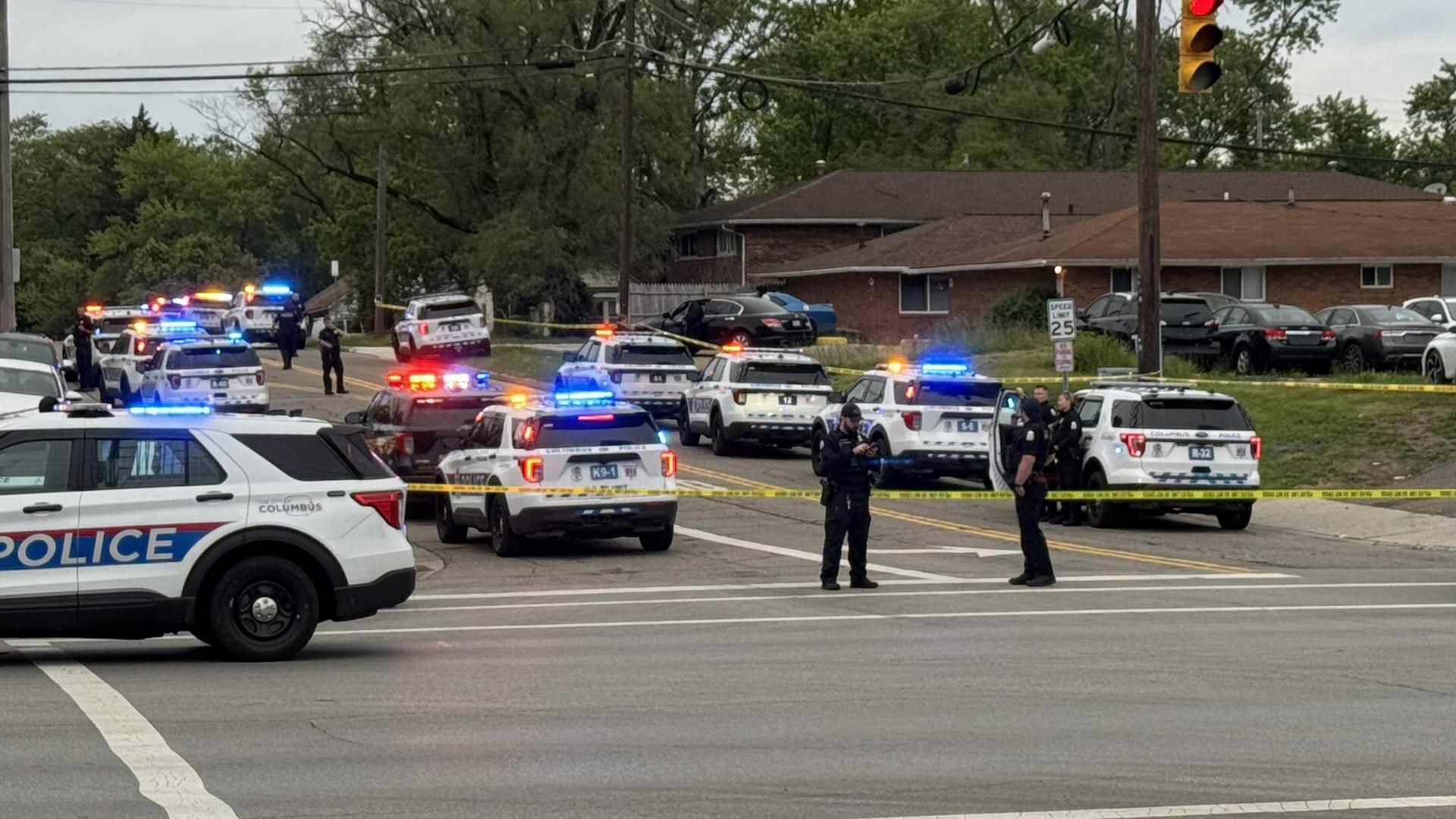 2 Ohio police officers injured in shooting; $10K reward offered for ...