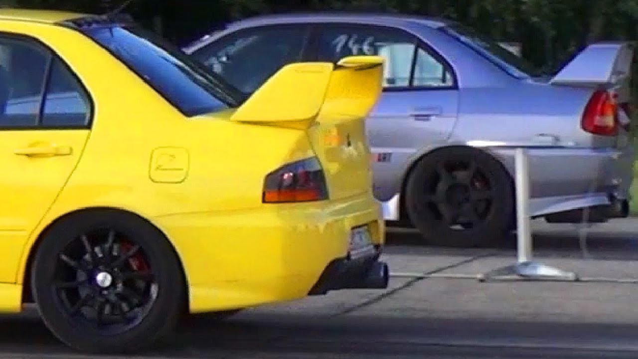Mitsubishi Lancer Evo IX vs Evo IV RS – 1/4 Mile Drag Race ...