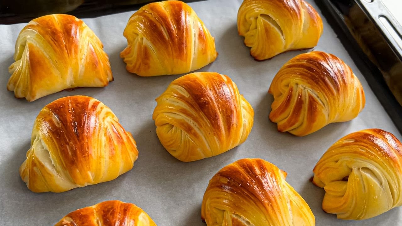 The Buns are like a Cloud! They are so Delicious that I never tired of ...