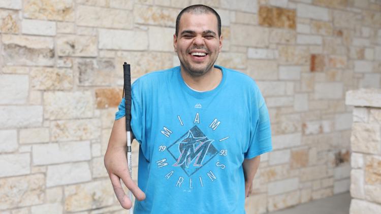 San Antonio man who's blind, lost hands in tragic accident wins ...