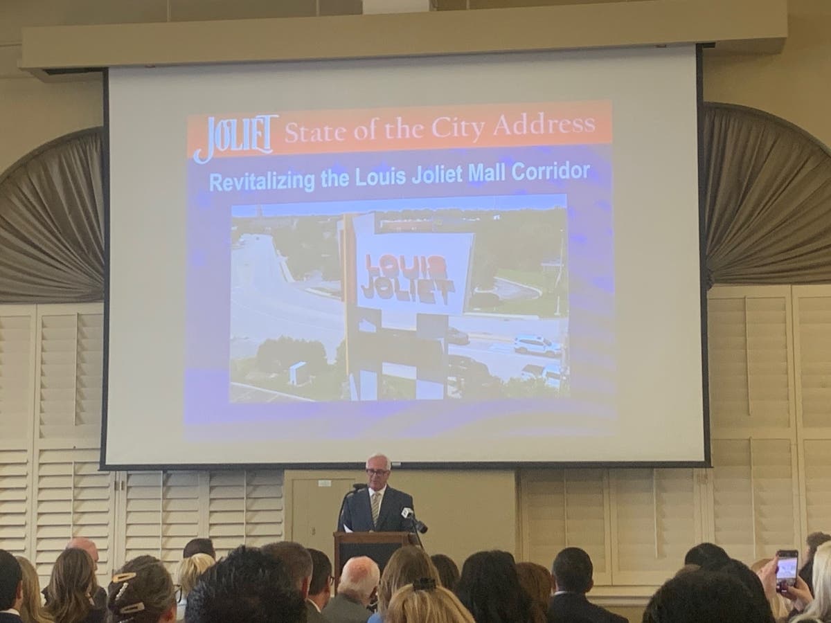 Louis Joliet Mall's Future Now On Joliet Mayor Terry D'Arcy's Radar
