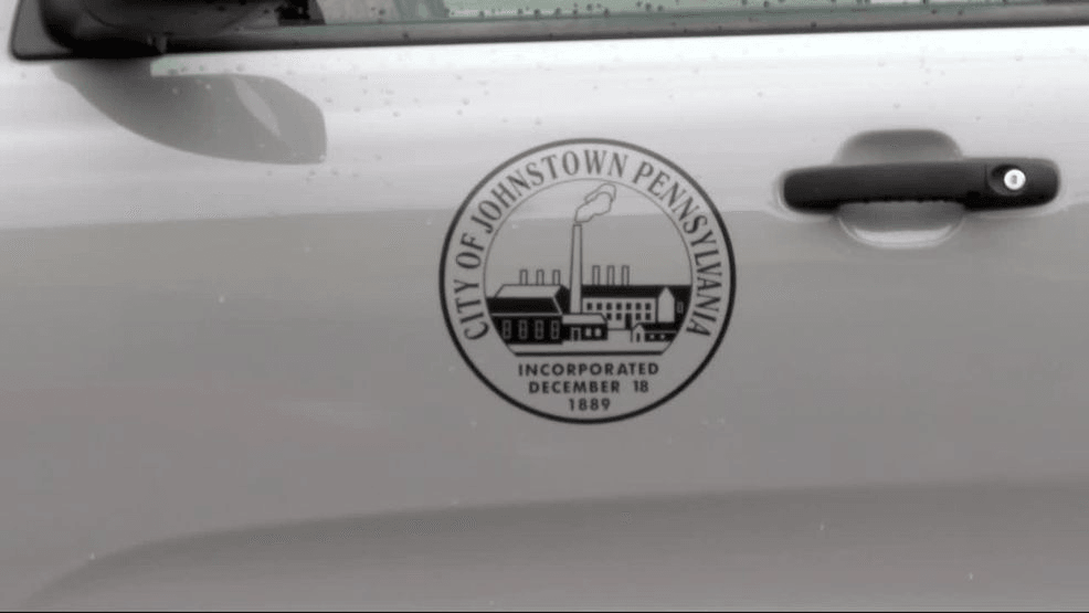 Street Dogz delivers cooling aid to Las Vegas's homeless dogs and owners