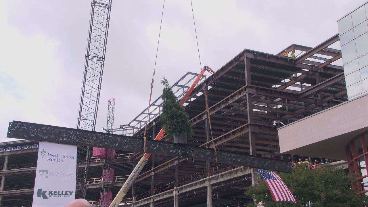 Med Center Health reaches construction milestone with High Street Tower ...