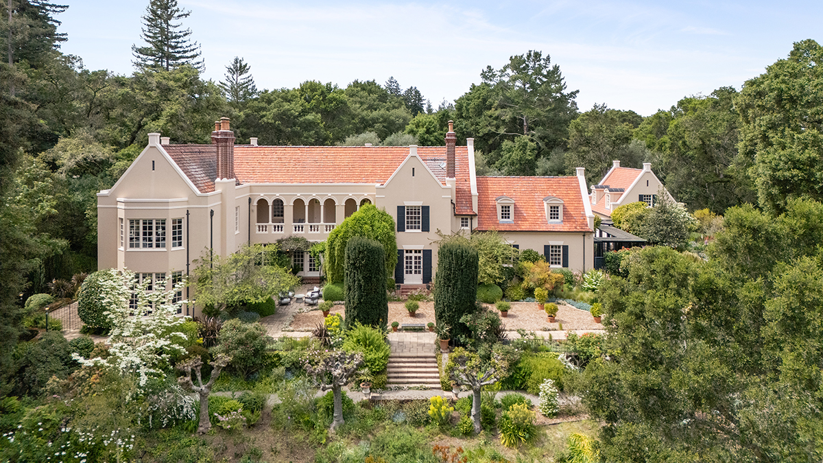 100 Cañada Road in Photos