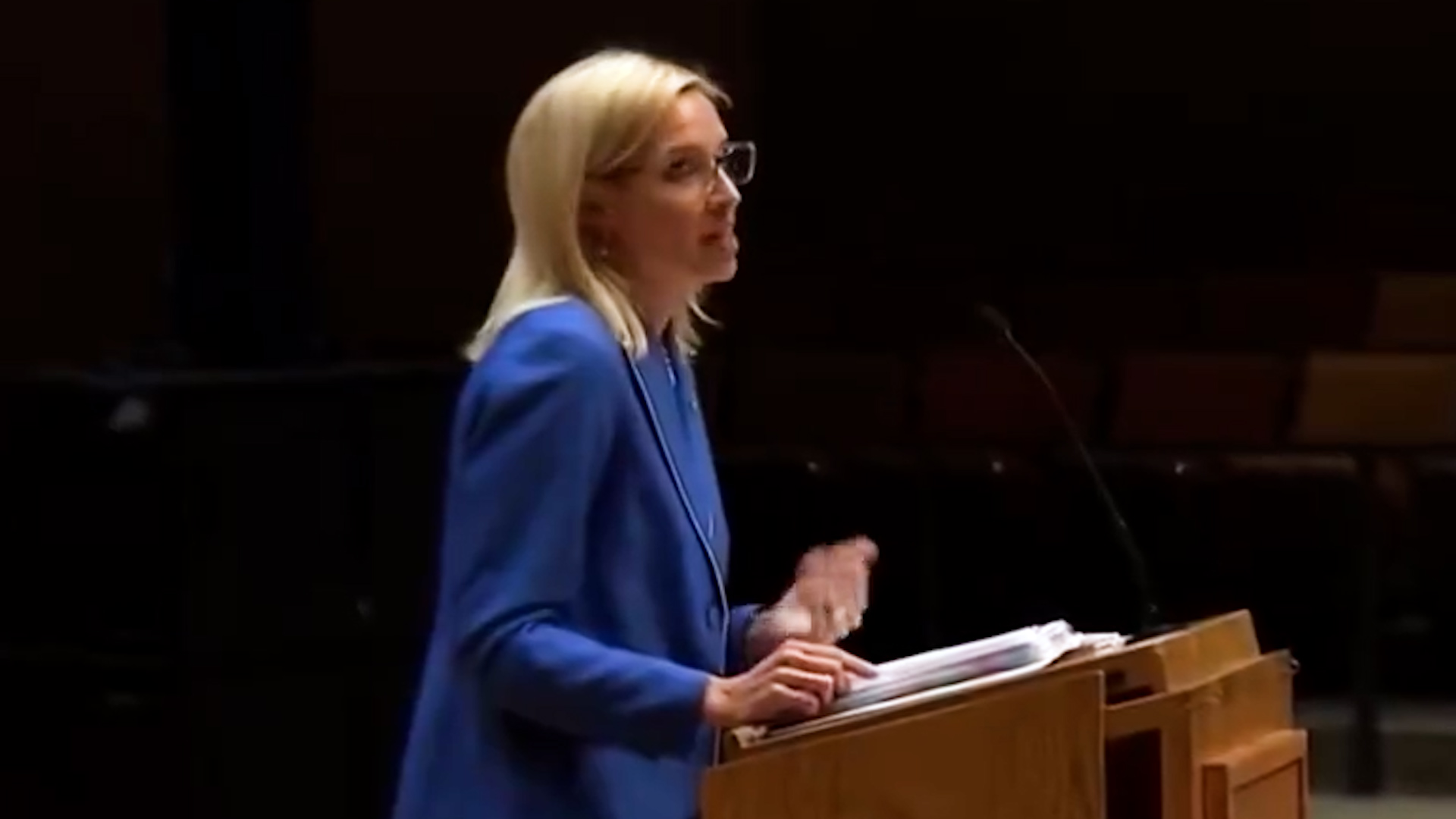 Crowd Boos GOP Congresswoman At Iowa Town Hall