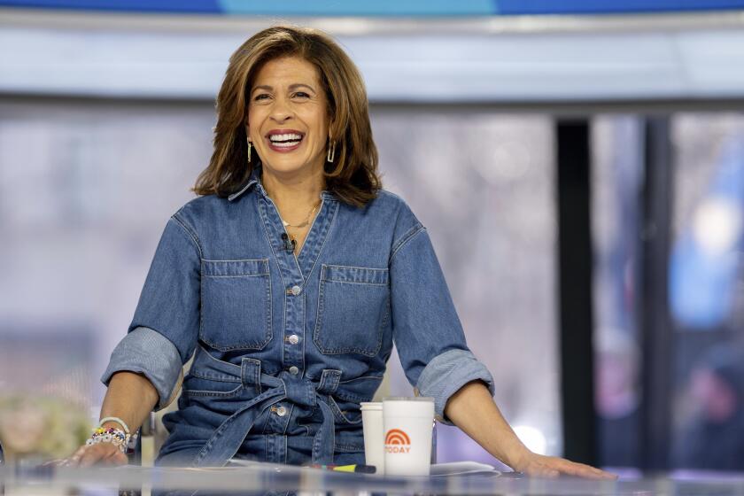 Hoda Kotb is the new Kelly Clarkson? Nope, but she spills other secrets ...